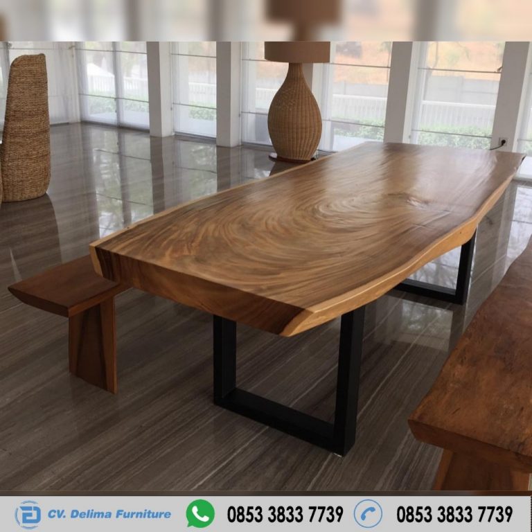 Meja Kayu Solid Besar Panjang 280 cm Glossy Firniture Jati Jepara